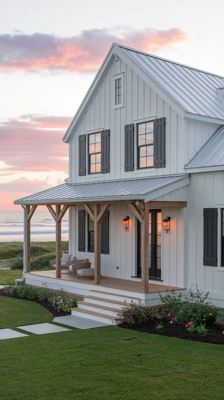 14 Small Coastal Beach House Styles – Cozy & Charming