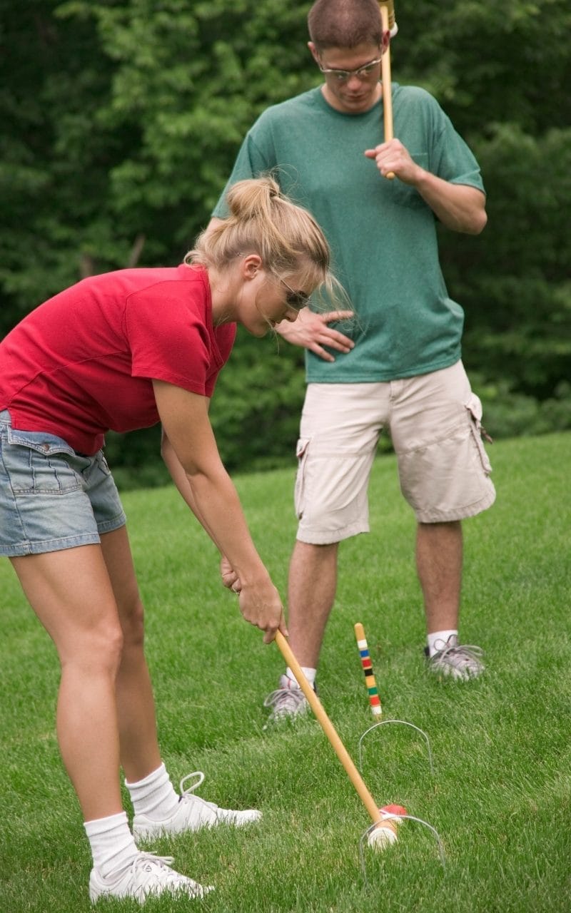 Lake & Beach House Fun: 29+ Summer Games & Activities